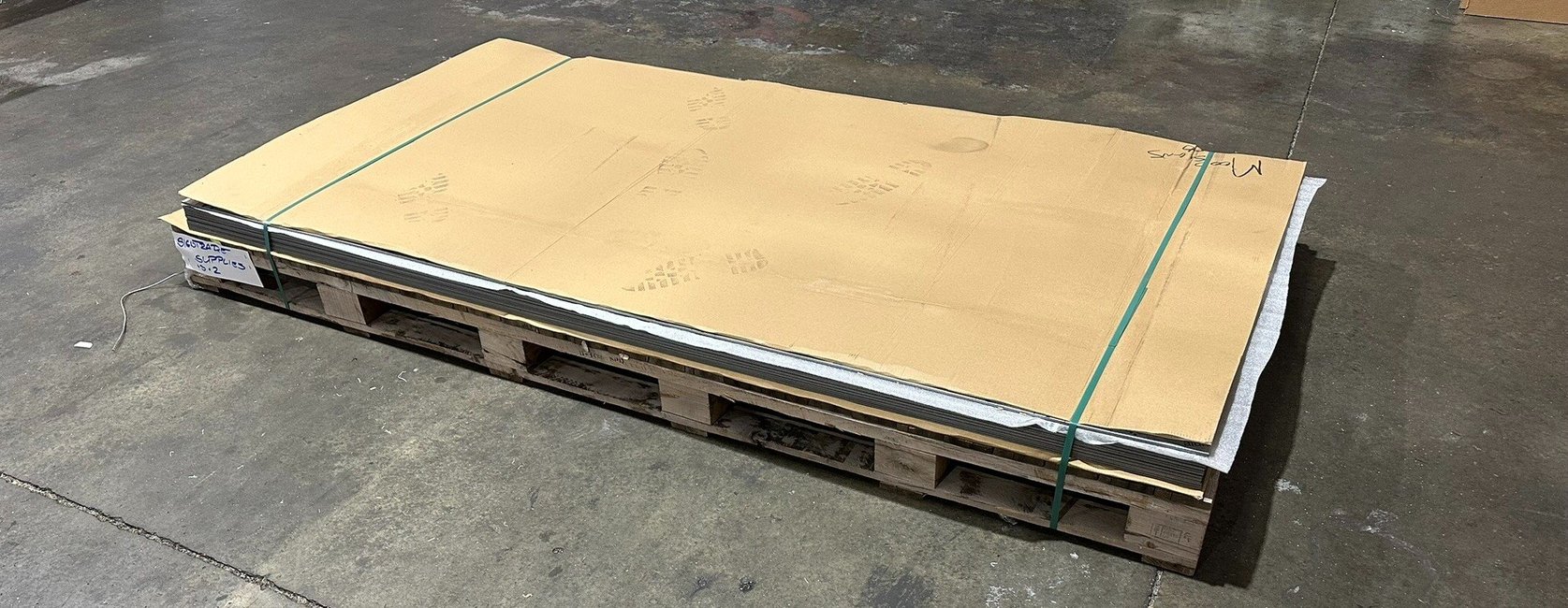 Guide to Packaging Sheet Signage for Courier Delivery