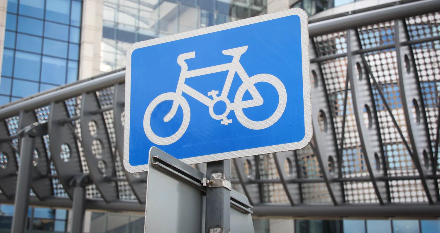 The Difference Between CE Certified and Non-Certified Road Signs
